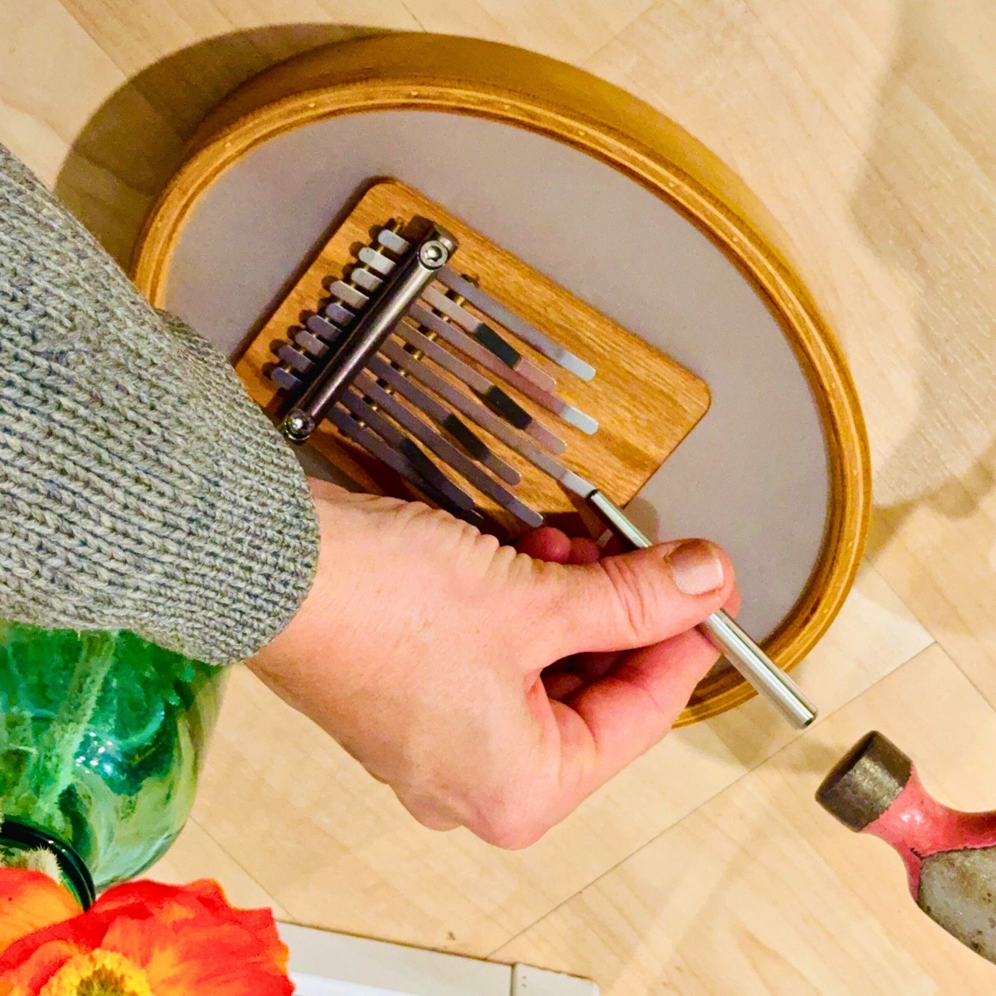 Hokema Kalimbas- How to tune a Kalimba with the Kalimba Tunning Tool ...